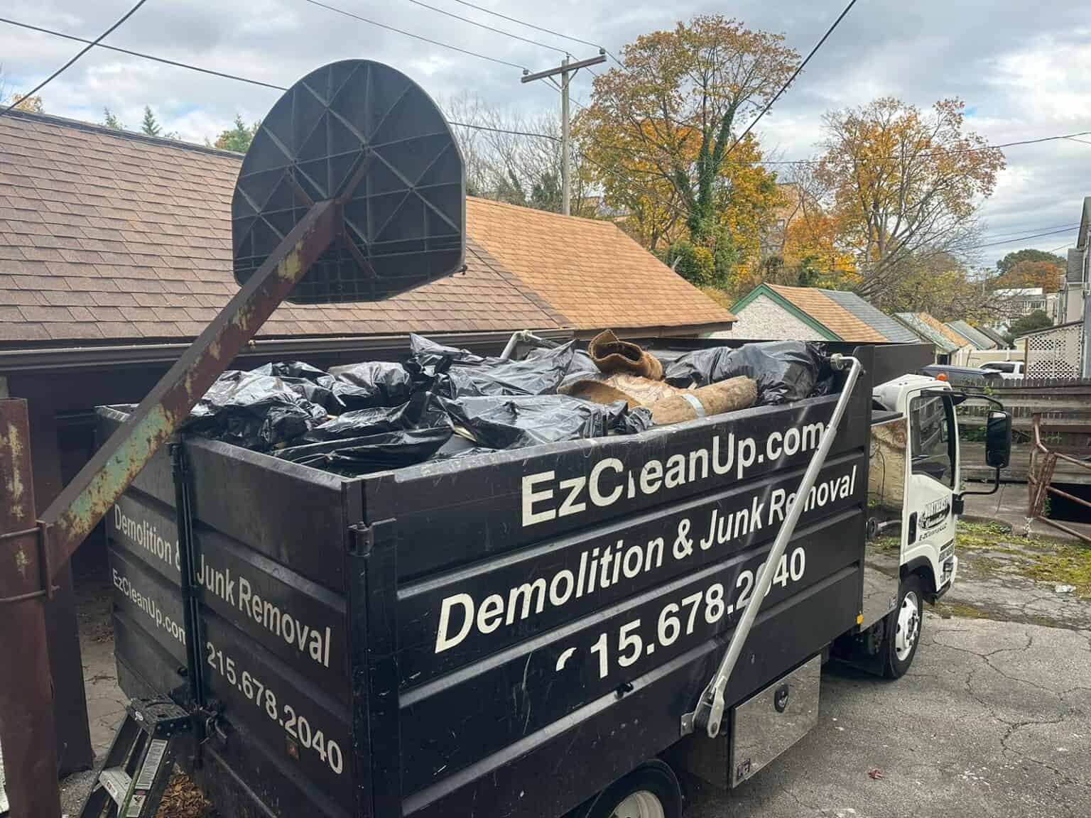 Philadelphia Recycling Rules: Updated List ♻️ - EZ CleanUp